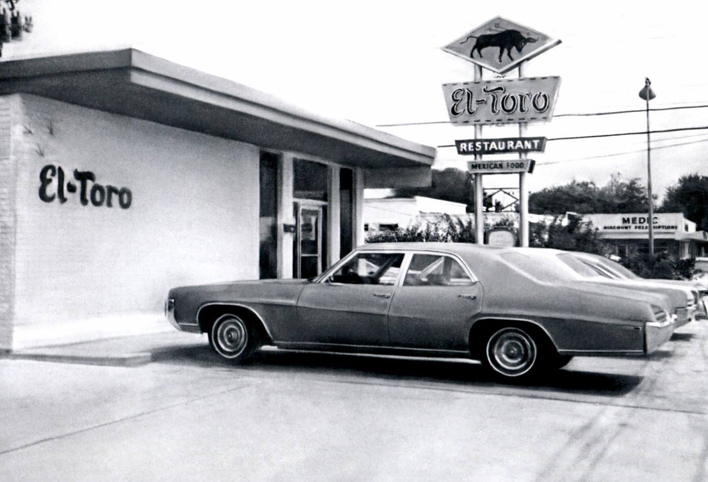 Love of sign leads to El Toro success story - The Baytown Project